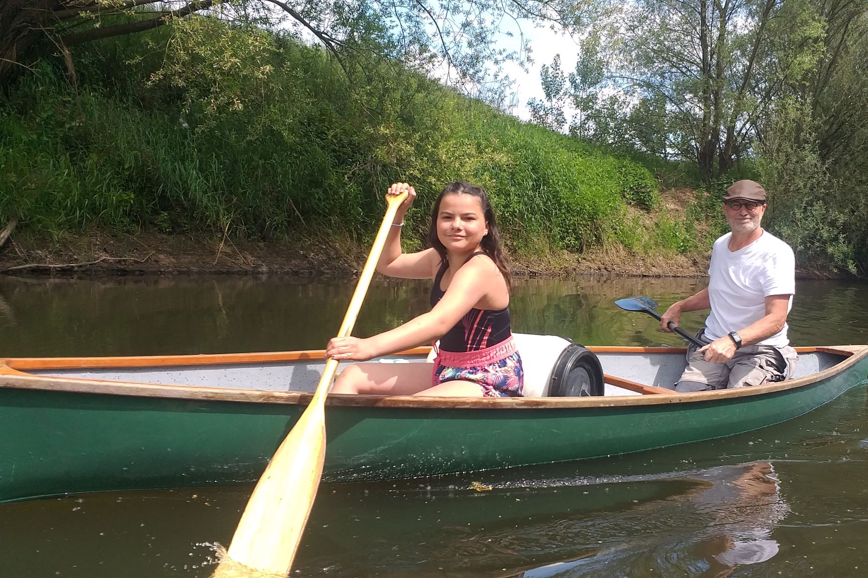 Canoeing with kids - Fun on the water - kidsandtheoutdoors.com